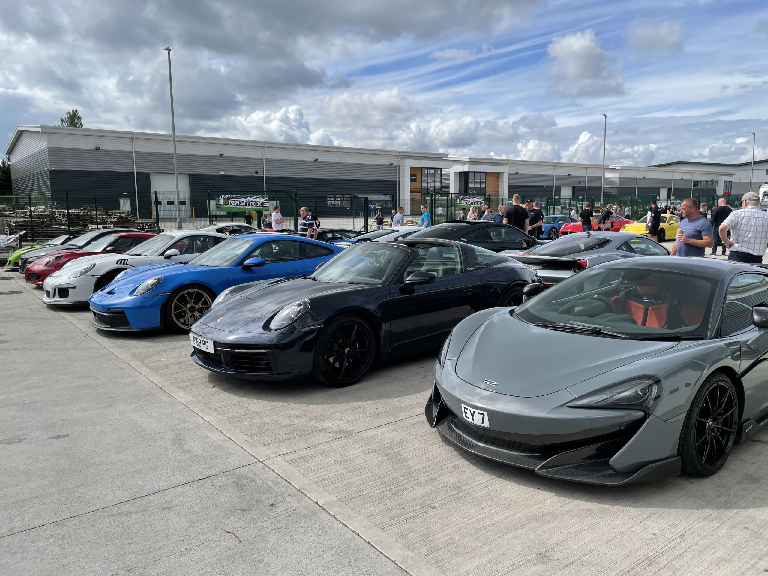 Supercar Meeting at Assetti Performance | Laird